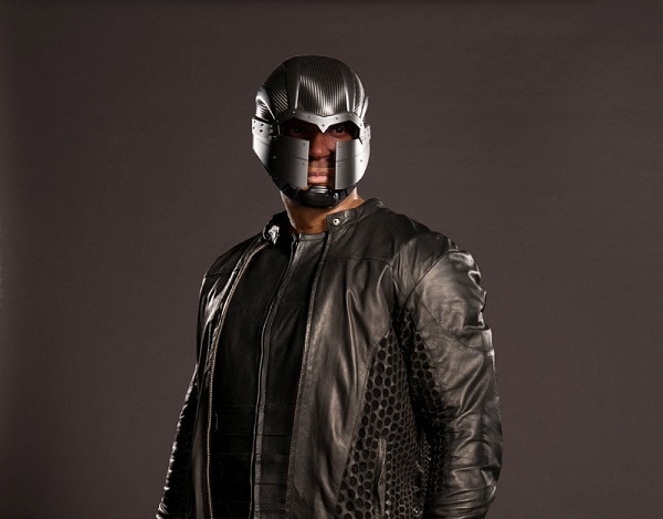 Arrow Exclusive: A New Look at Diggle's Suit | DC