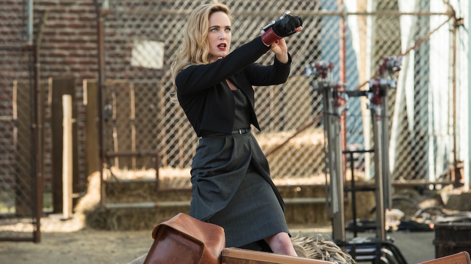 DC's Legends of Tomorrow: Nora Darhk is Back in Latest Pics | DC