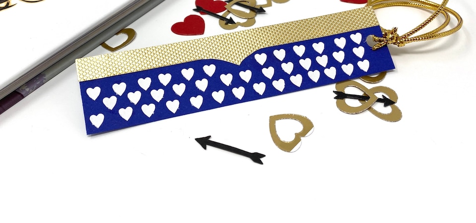 Celebrate Valentine's Day with this DIY Wonder Woman Bookmark | DC